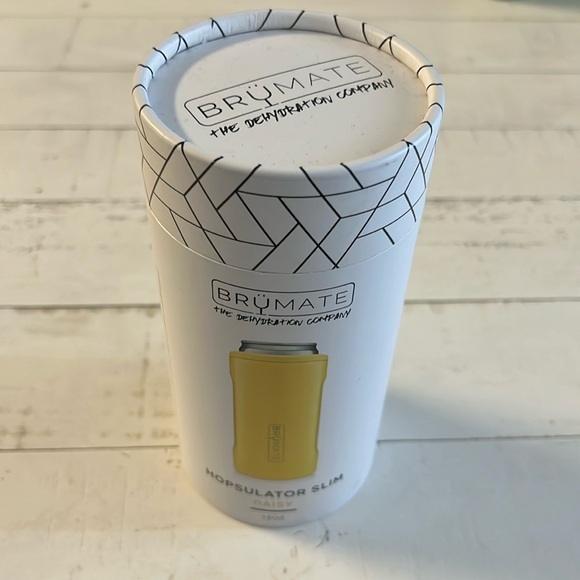 Kitchen | Nwt Brumate Hopsulator Slim Daisy | Poshmark